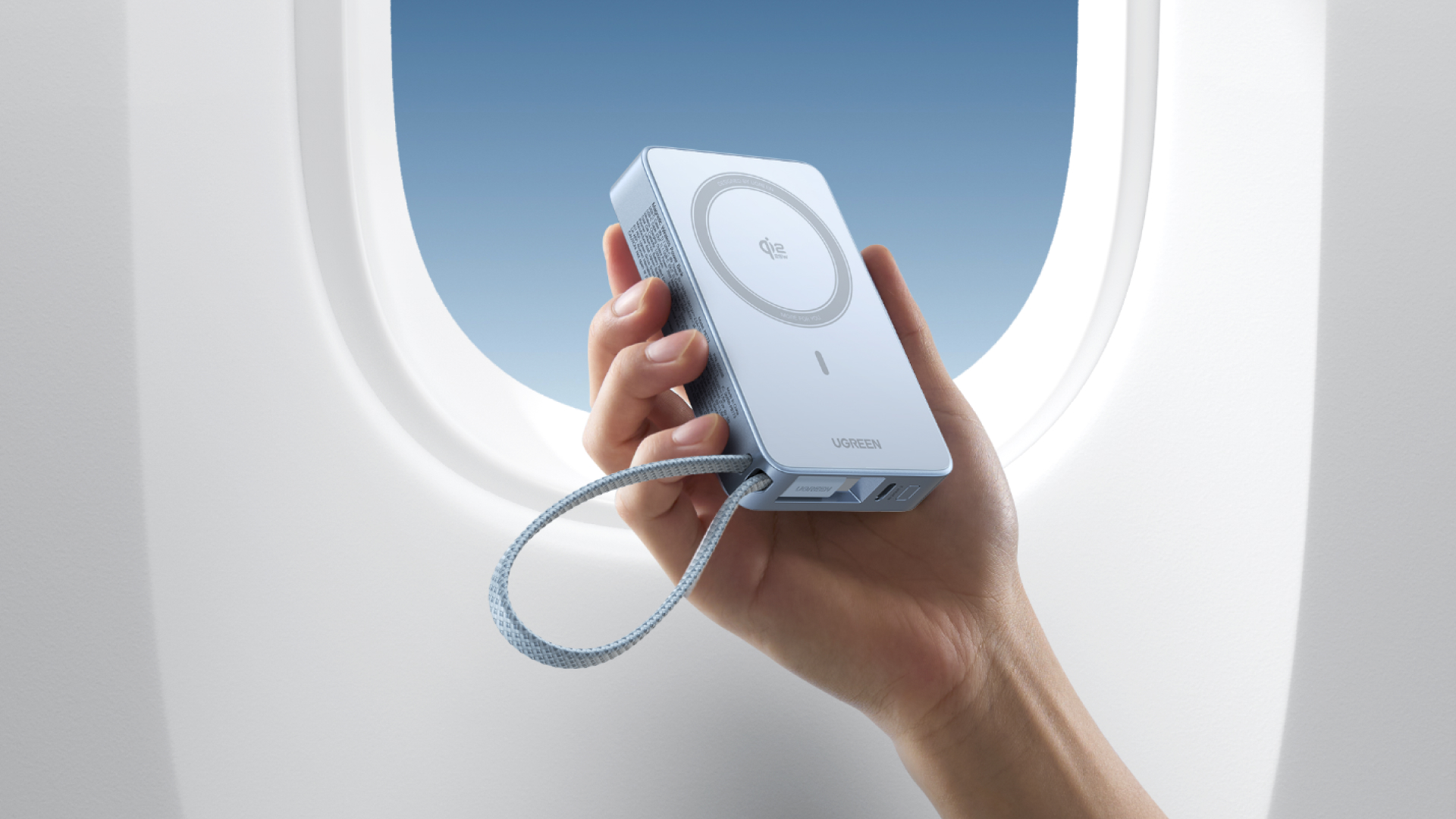 ยุคใหม่ของแท่นชาร์จไร้สายแบบแม่เหล็กที่ดีที่สุด UGREEN MagFlow Qi2 25W | Blognone